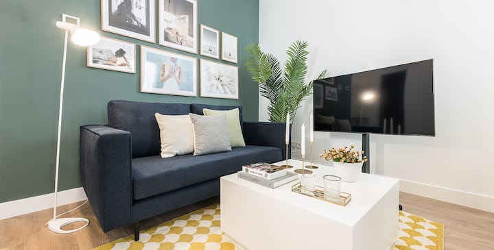Homeclub | Central Modern Apartment To Rent Madrid - Madrid