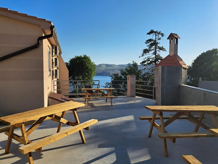 Ferienwohnung Für 4 Personen Ca. 40 M Sup2 In. - Karlobag