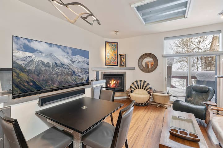 Remodeled Luxury Condo - Skii In Skii Out - Telluride