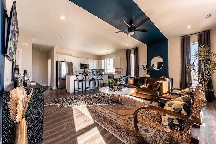 Deluxe Duet 228 & 230-2 Homes-mins To Midtown - Nashville