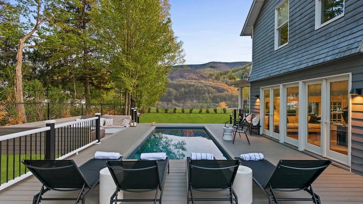 8br/6.5ba: Hunter, Hot Tub, Fire Pit - Hunter Mountain, NY