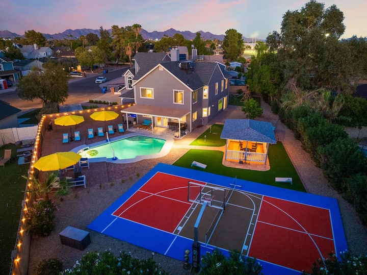 7br Pickleball Retreat! Heated Pool, Spa, & More! - Estados Unidos