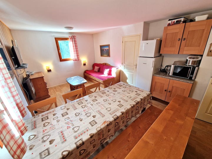 4 Pièces 6/8 Personnes 46 M² - Modane
