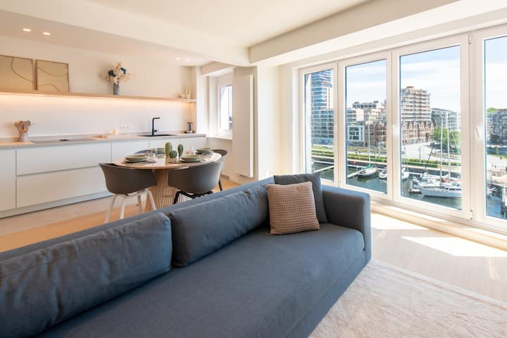 Luxury 2 Bedrooms App - Harbor View & Free Parking - Ostende