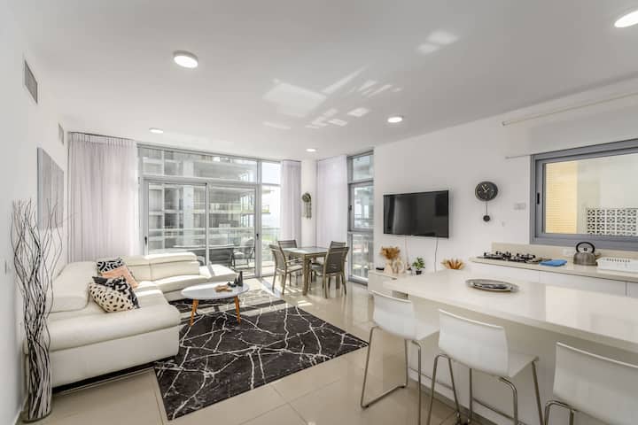 Sunny Beach With Parking By Sea U Tlv - Tel Aviv