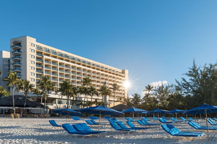 4 Scenic Oceanfront Suites Perfect For Relaxation - Barbados