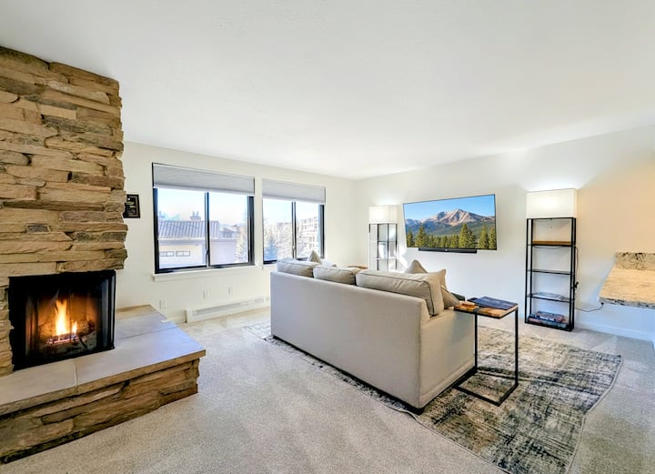 Spacious Condo That Sleeps 6 With A Free Shuttle - Keystone, CO