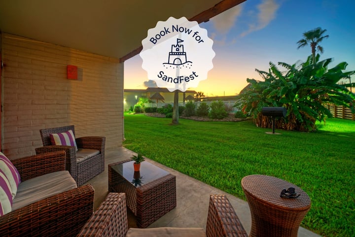 Beach Boardwalk, Pool | Remodeled | Tropical Haven - Port Aransas, TX