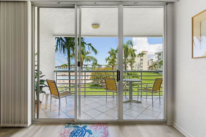 St. Pete Isla Bahia Vista 12-245: 2bd/2ba - St. Petersburg, FL