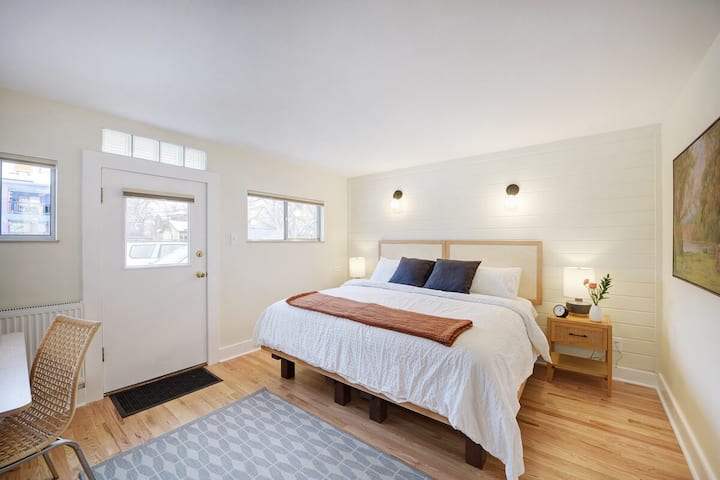 Boulder Guest House: Room 3 (Main House) - Boulder, CO