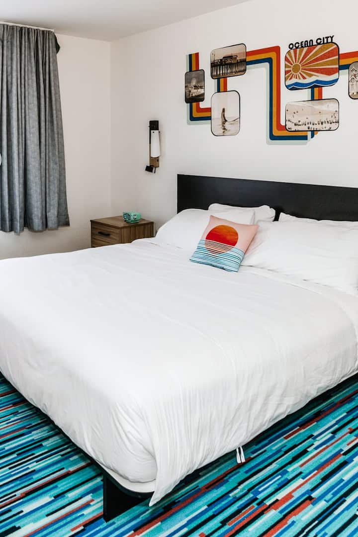 Retro Luxury With Direct Beach Access - Ocean City, MD