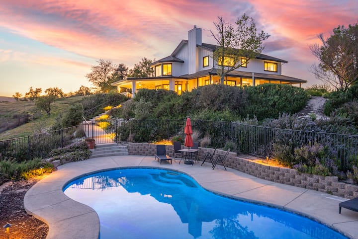 Modern Farmhouse & Guest House W/pool & Vineyard - Paso Robles, CA