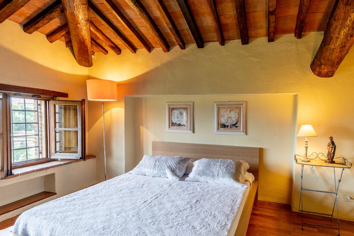Greg's House - Camaiore