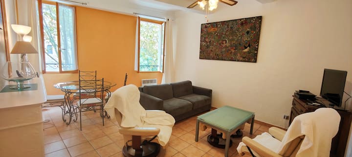 Charmant Appartement Dans Le Cœur Historique - Fréjus Plage