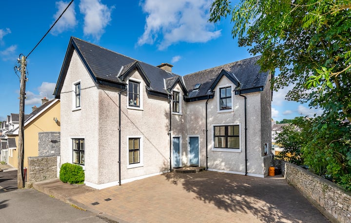 One Bedroom Apartment To Sleep 2 In The Heart Of K - Kenmare