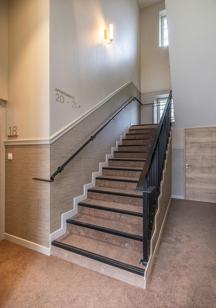 L’horloge Hotel Near Disneyland- Deluxe Apartment - Bussy-Saint-Georges