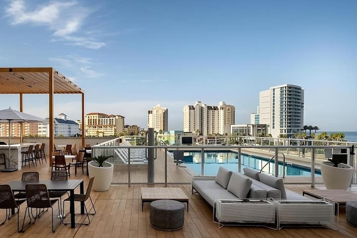 Looking For A Peaceful Stay? 2 Relaxing Rooms - Clearwater, FL