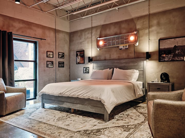Classified Moto - The El Mayor Room - Richmond
