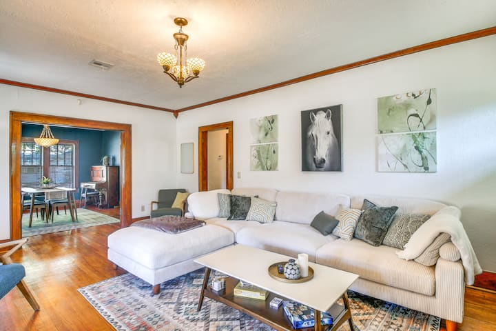 Walk To Town & 3 Mi To Fort Sill: Home In Lawton! - Lawton