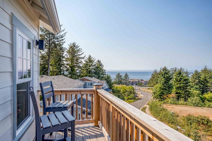 Ocean Views, Hot Tub, Game Room, Depoe Bay! - Depoe Bay, OR