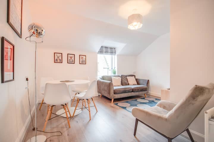 Comfortable 2-bedroom Inverness Flat - Inverness