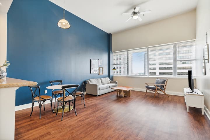 Jazz District Condo: 1br Escape - New Orleans, LA