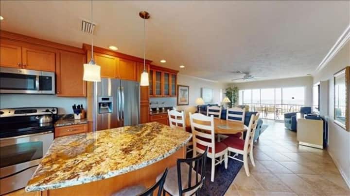 Dramatic Siesta Key Gulf Views 3 Bed 3 Bath Top Fl - Siesta Key, FL