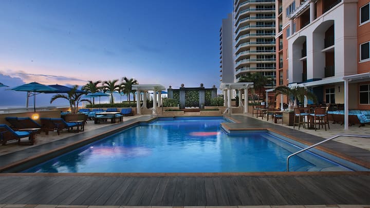 Marriott's Beachplace Towers | Guestroom - Fort Lauderdale, FL