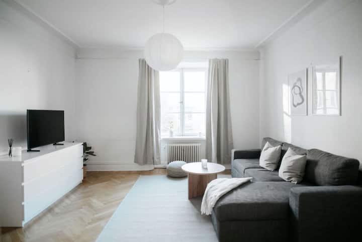 Charming Apartment In The Best Parts Of Södermalm - 스톡홀름