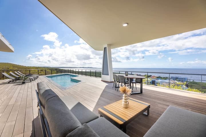 "La Perla" Chic, Panoramic Designer Villa - Curaçao