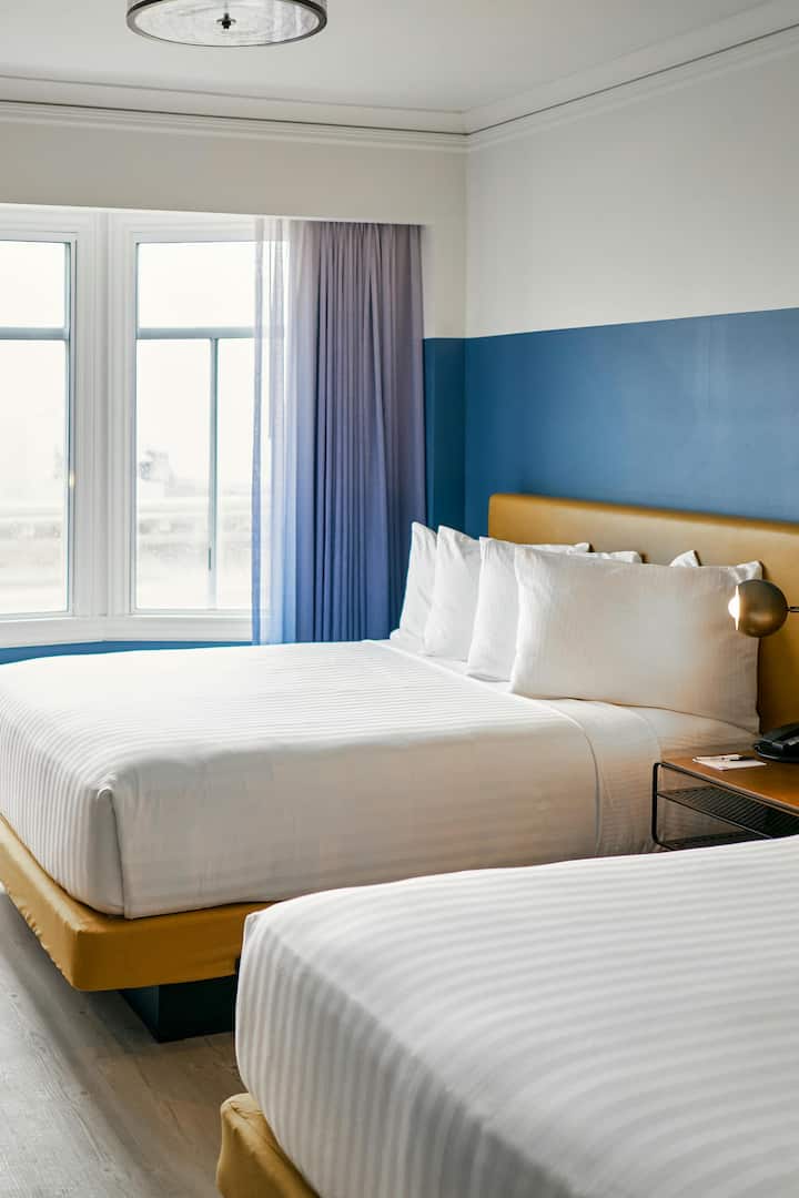 Historic Nob Hill Location (Iconic!) - San Francisco, CA