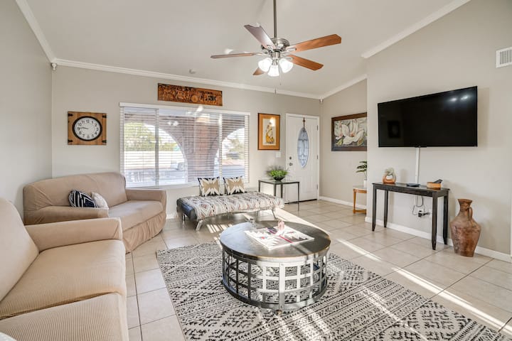 8 Mi To State Farm Stadium: Glendale Home W/ Grill - Peoria, AZ