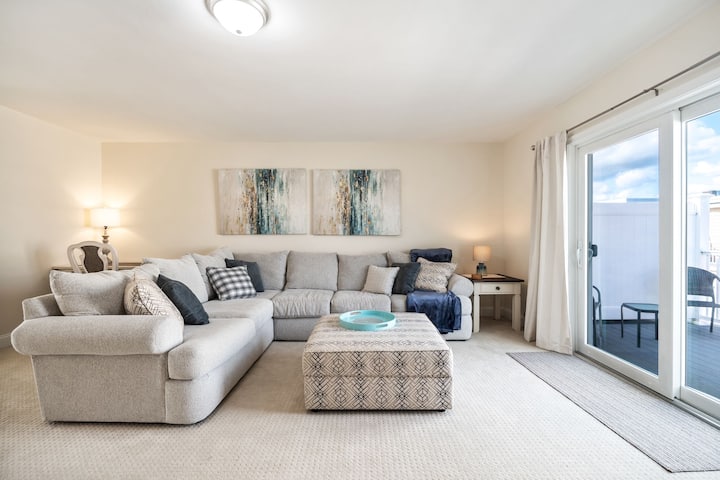 Sunset Sanctuary | Steps To Beach | Marsh Views - North Beach, Hampton