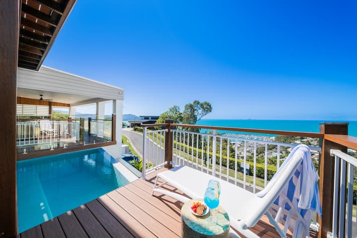 The Lighthouse - Cannonvale