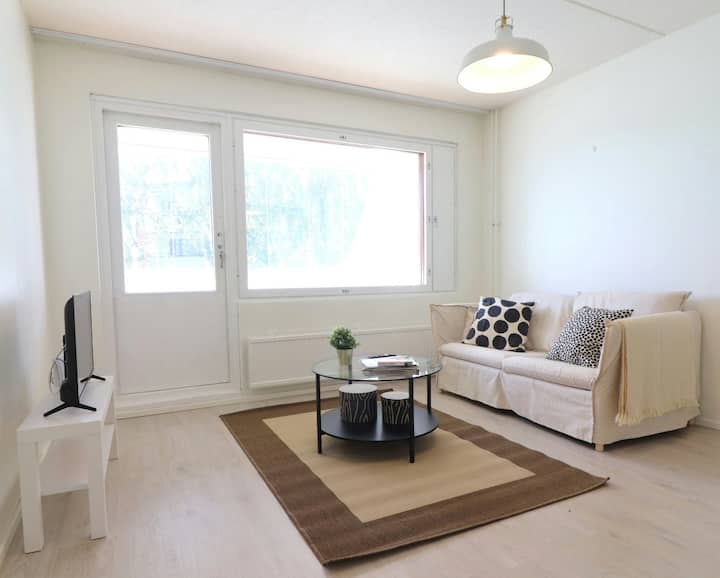 Central And Spacious Apartment For 4 With Sauna - Kirkkonummi