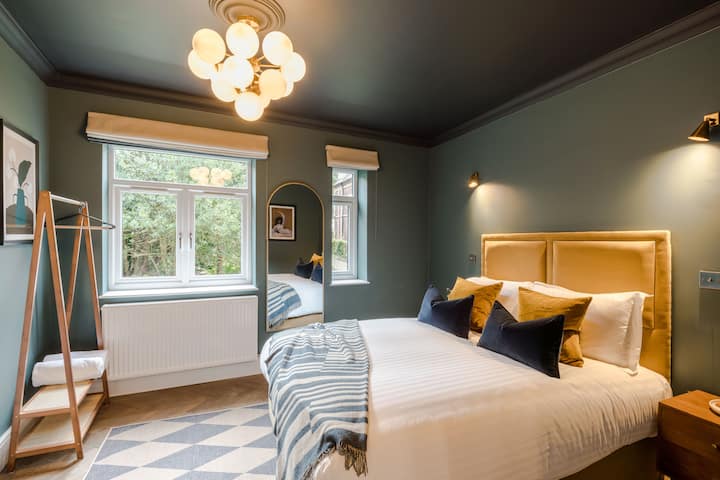 Tyndall's Park | 2 Bedroom Apartment - No.2 - Bristol