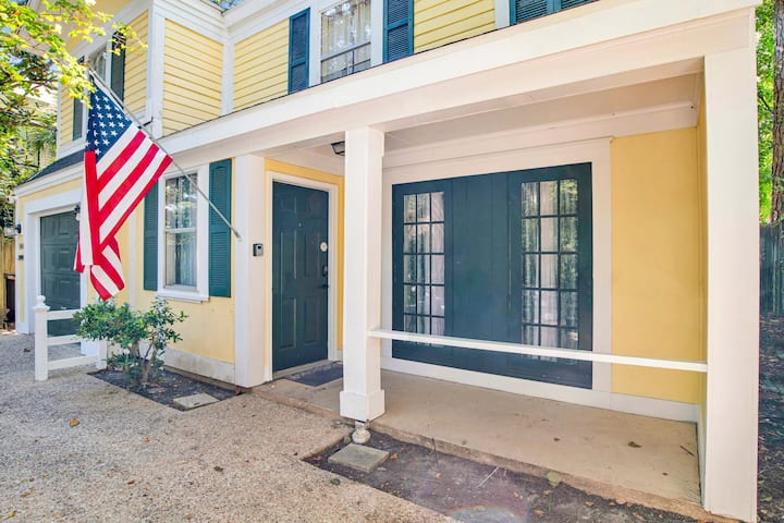 Near Downtown & Cornerstone - Southern Sunshine - Mobile, AL