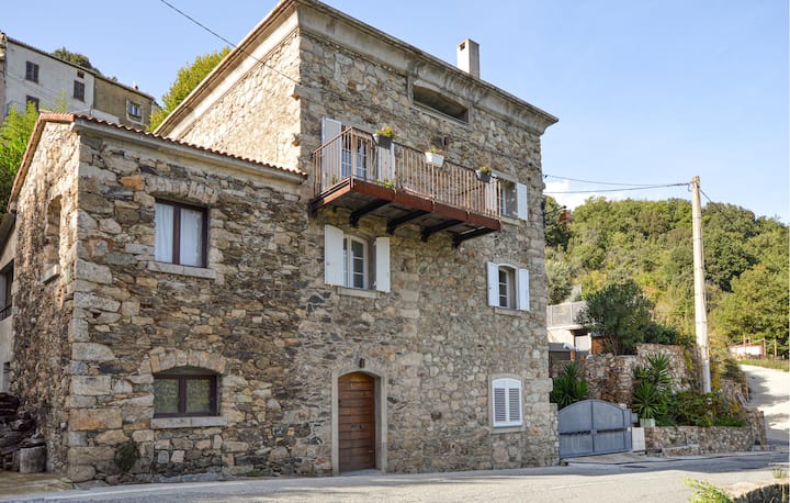1 Bedroom Lovely Apartment In Vivario - Vizzavona