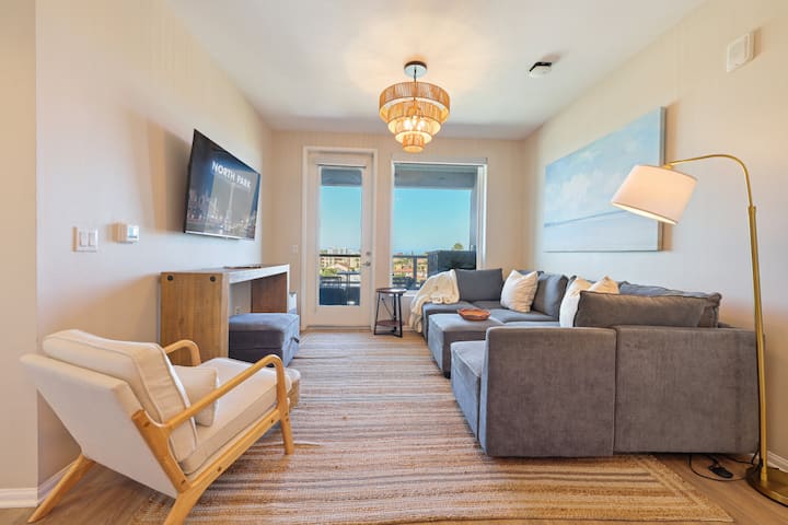 New Lux N Park Oasis~king Beds~workspaces~parking! - 샌디에고