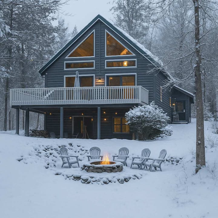 The Iron Ore Cabin: Lakefront Adventure - Hudson, NY