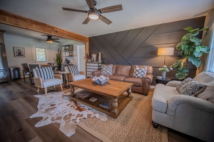 New! Parkside Place~ Minutes To Acworth & Kennesaw - Kennesaw, GA