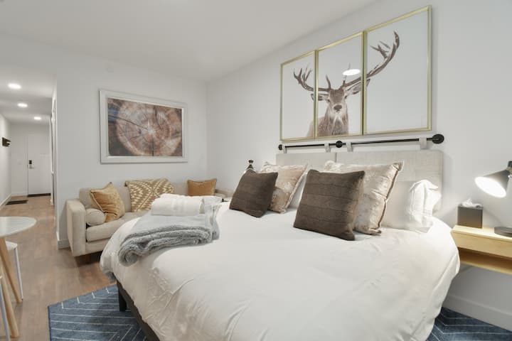 Lux Studio, Hot Tub, King Bed, Views, Gym, Deervly - Park City, UT