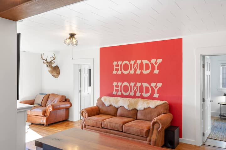 Hot Tub 4 Baths 4 Bedrooms Montana Themed Bikes - Livingston, MT