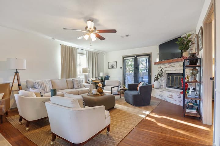 This Ain't My First Rodeo - 4br/2ba - Hospitals - Lubbock, TX