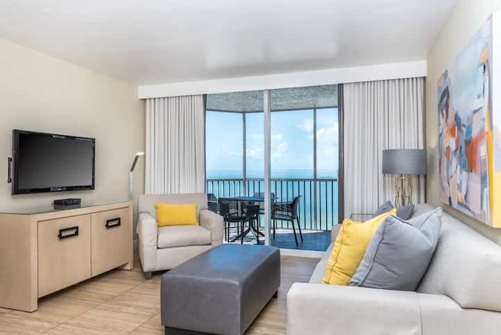 1br Apt Right On The Beach - Balcony W/ Gulf Views - Fort Myers Beach, FL