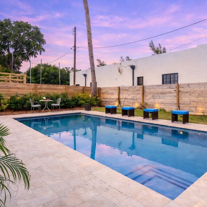 Serene Wpb Escape | Pool Near Beach - Palm Beach, FL