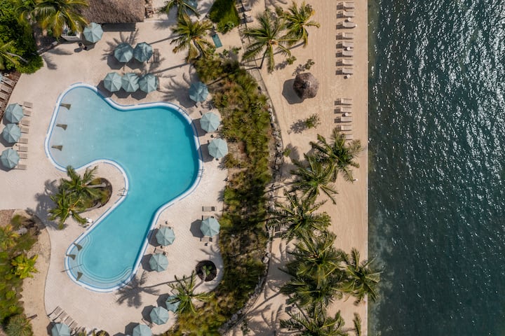 Ideal Mix Of Comfort And Value Free Parking! - Islamorada, FL