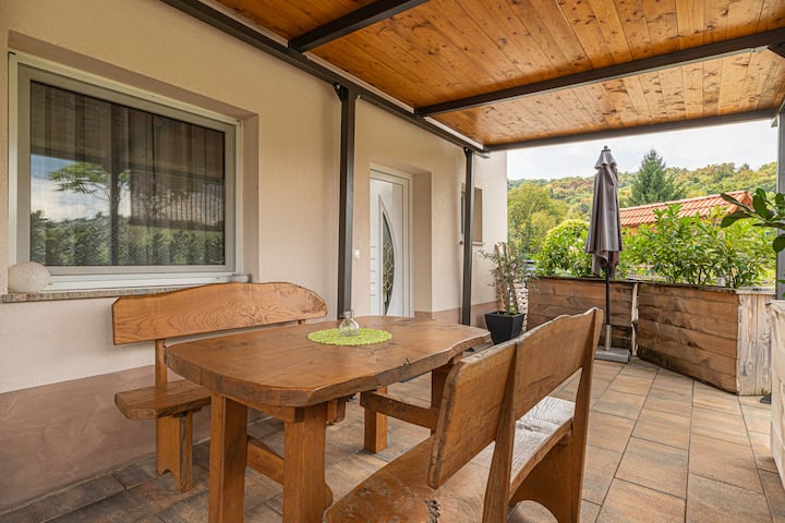 Natura Kolpa Orange Apartment - Happy Rentals - Vinica