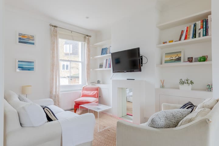 Warm And Inviting 2bd Flat, Fulham - London