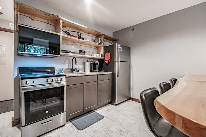 Cascades B-4 - Newry, ME